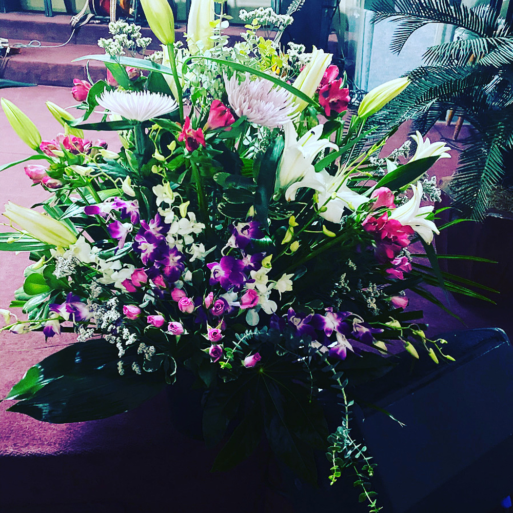Easter | Passover Arrangements – Maria Club Roses